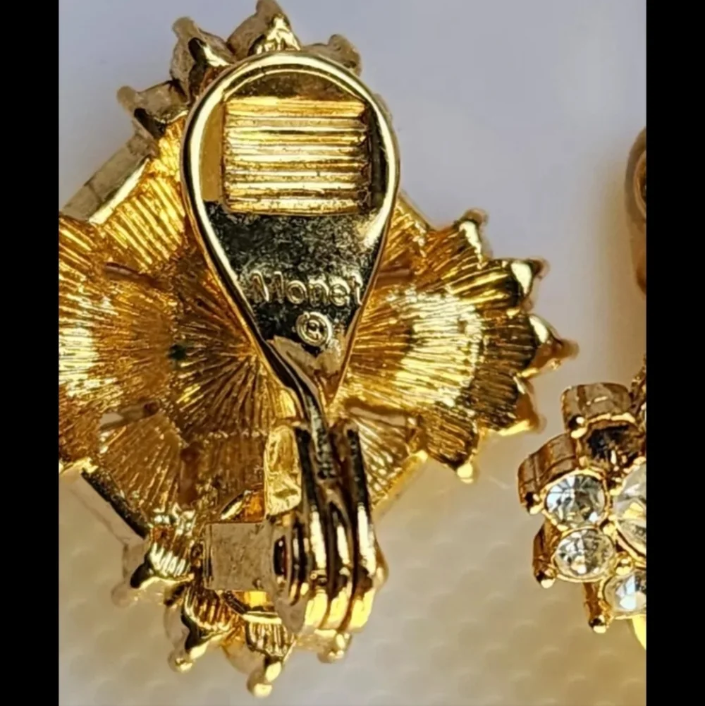 Monet | Jewelry | Monet Clear Rhinestone Crystal Earrings Gold Tone ...